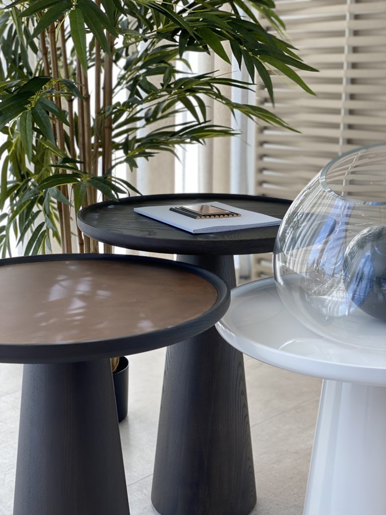 PORTER TABLE - David Shaw